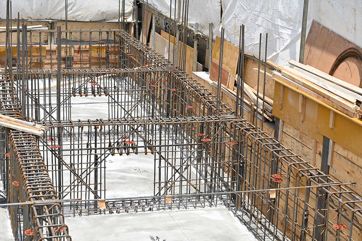 What is the meaning of these abbreviations "RC", "S", SRC" in building ...